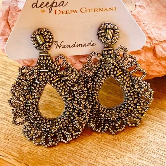 Deepa Gurnani | Jewelry | Nwt Deepa Gurnani Beaded Ruffled Chandeliers ...